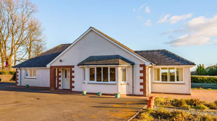 4 Bed Bungalow Stable Option - Dumfries