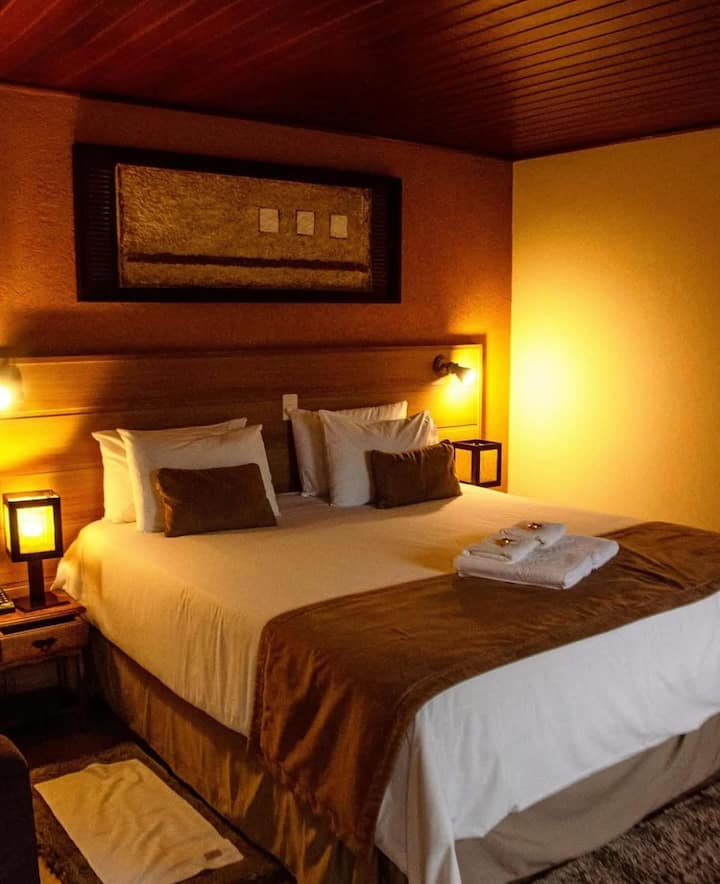 Hotel ÁGuia Verde - Angola