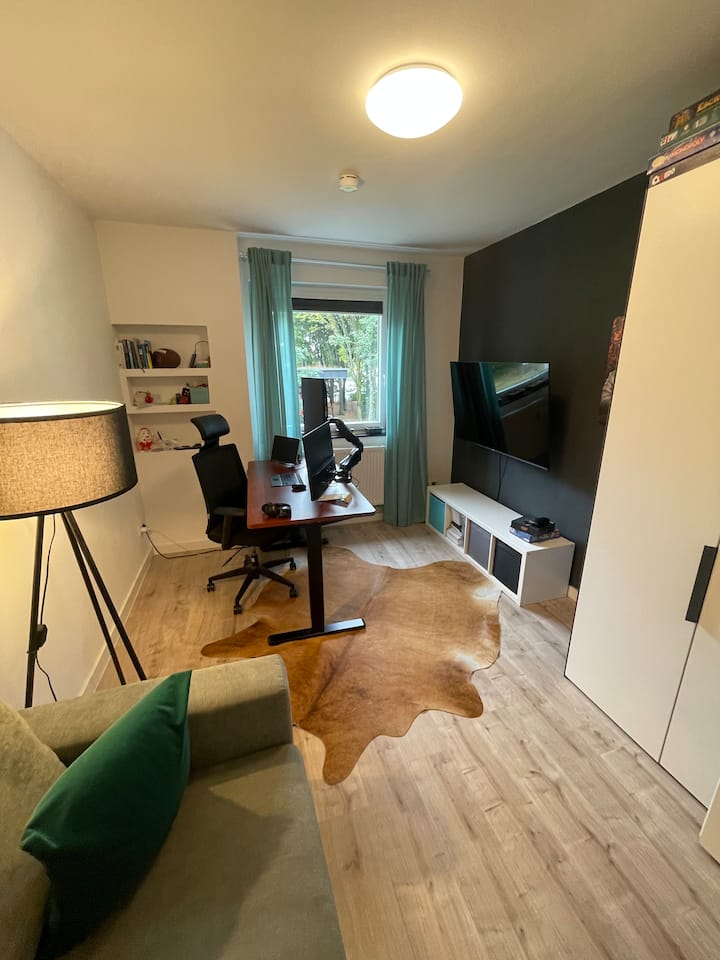 Zentrale, Moderne Wohnung Im 1. Og - Paderborn