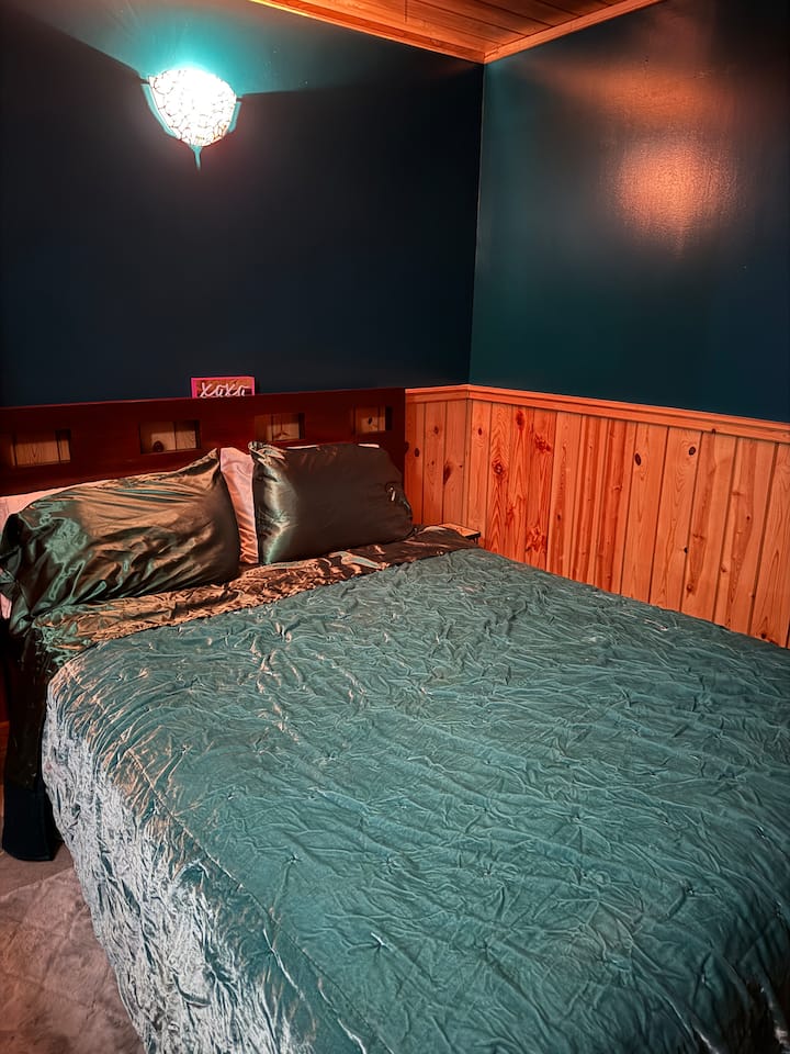 Crimson Escape - Crosby, MN