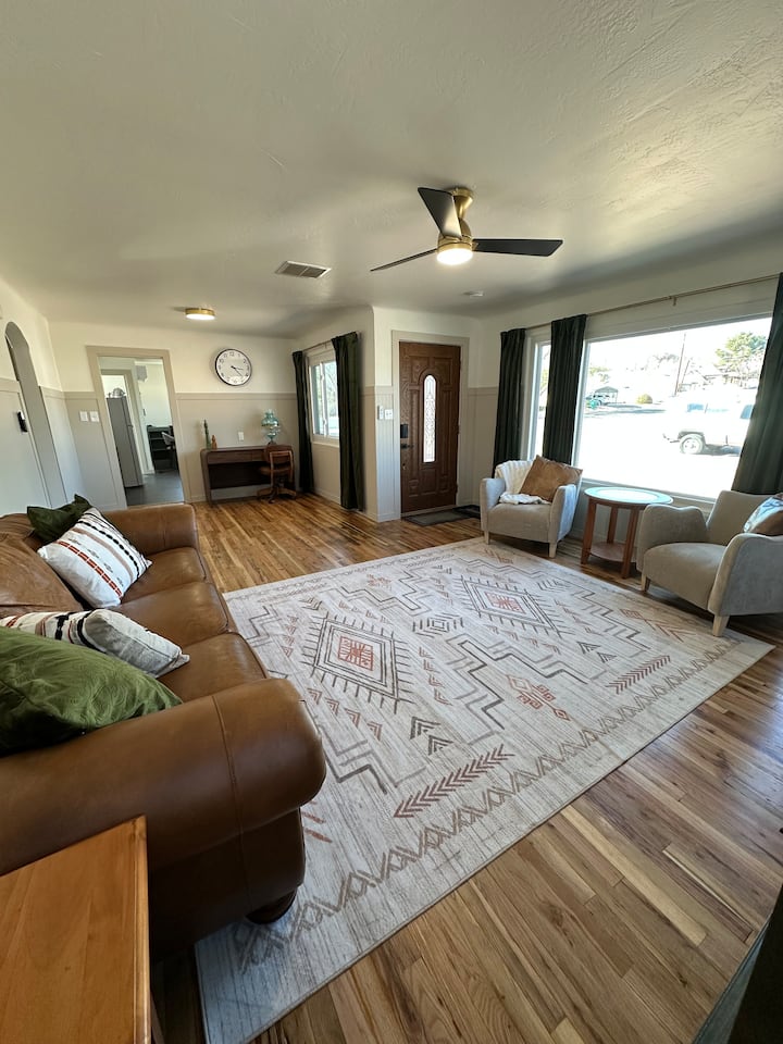 The Grandstaff - Holbrook, AZ