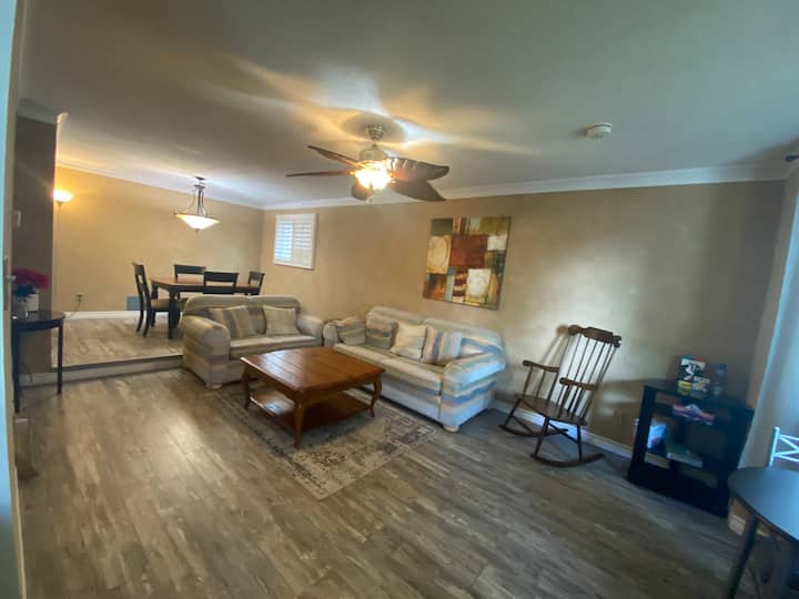 Two Rooms In Waterloo-perfect For Students - Waterloo, ON, Canada