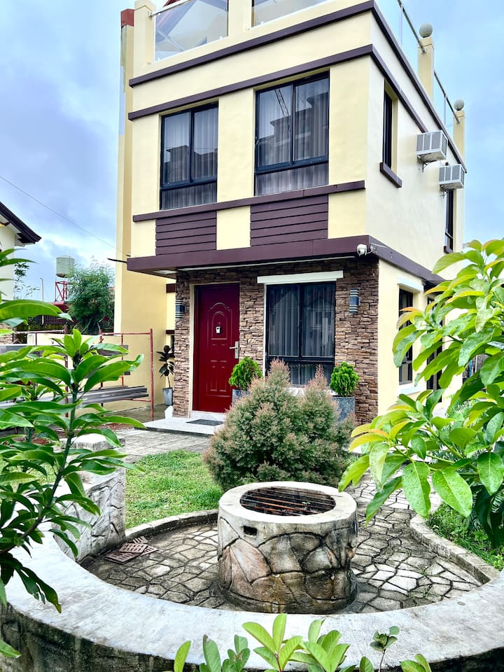Tagaytay Fontaine Villa 2br W/roof Deck - Alfonso