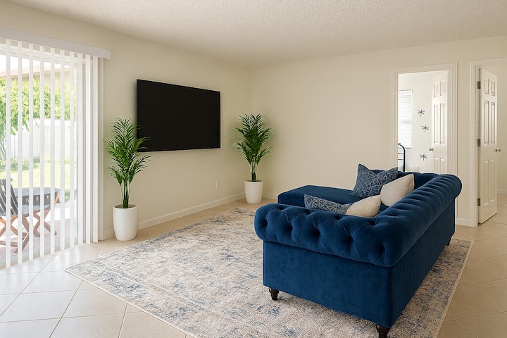 Spacious 5-room Breezy Retreat - Pompano Beach, FL