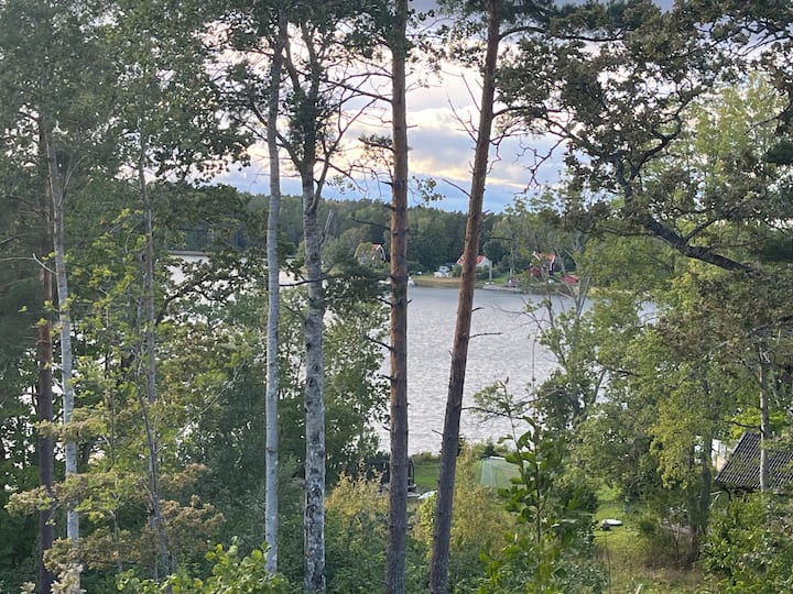 Två Sommarhus I Underbart Sjöläge! - Suecia
