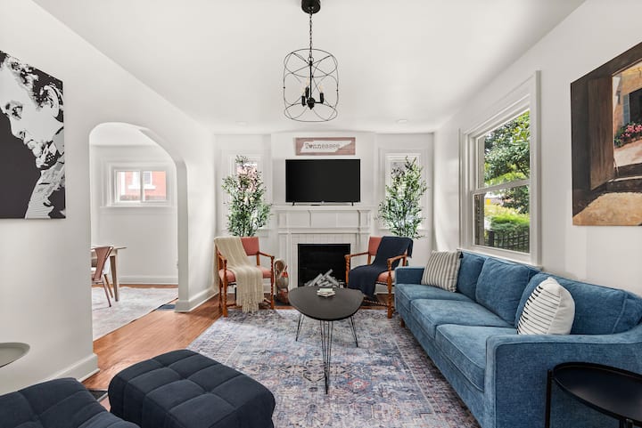 Magnolia Manor | 8 Mins To Bdwy | Walk To Nissan - Nashville, TN