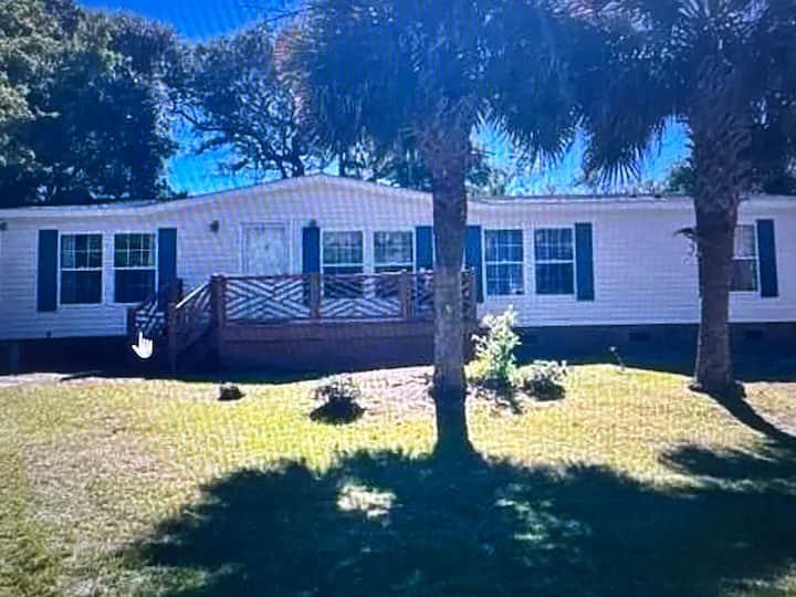 The Salty Shell - Morehead City, NC