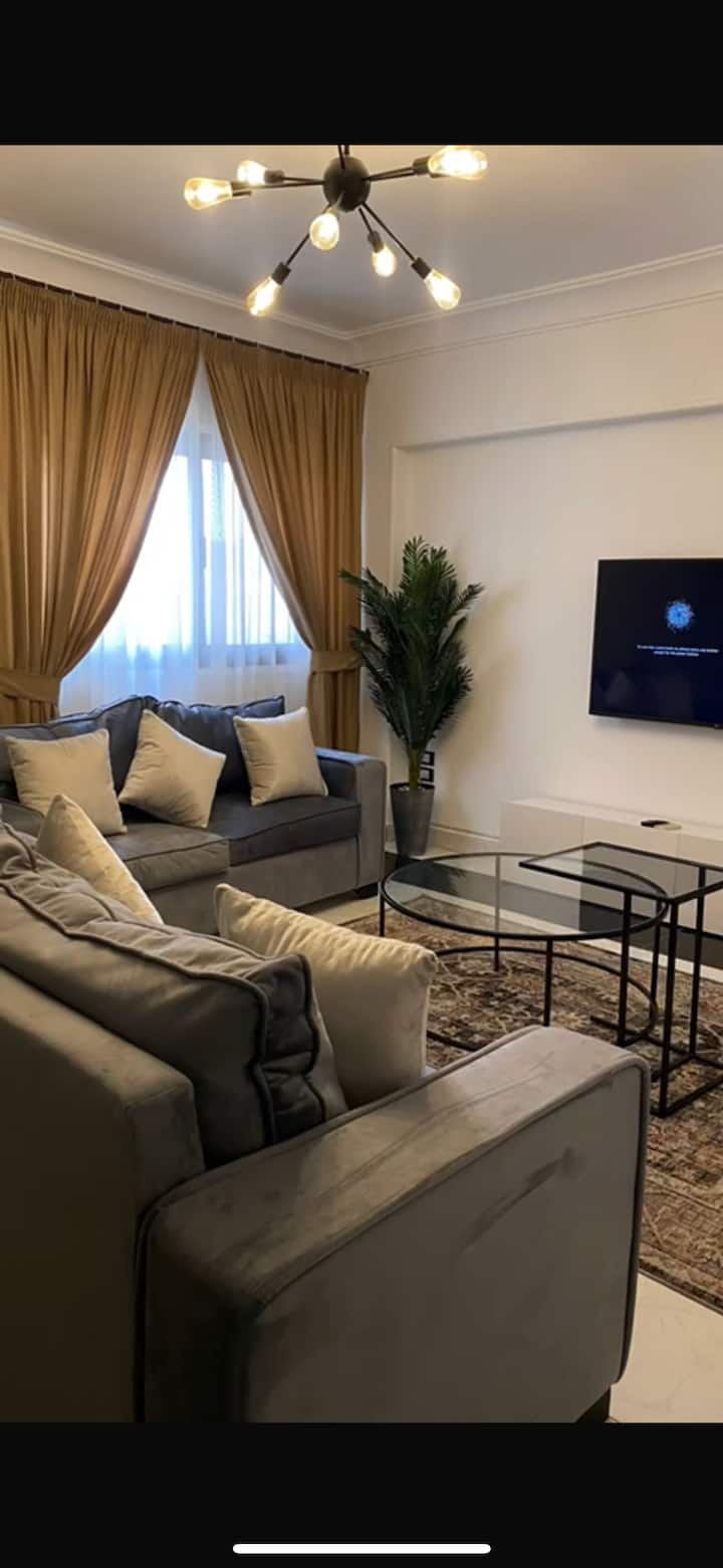 شقة ف القاهرة فالدقي - Cairo