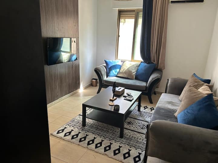 Comfy Stuudio Jabl Amman - 安曼省