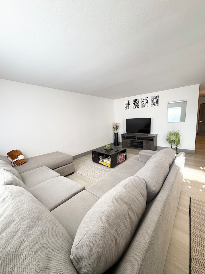Fully Remodeled Beauty In The Heart Of Vacaville - Vacaville, CA