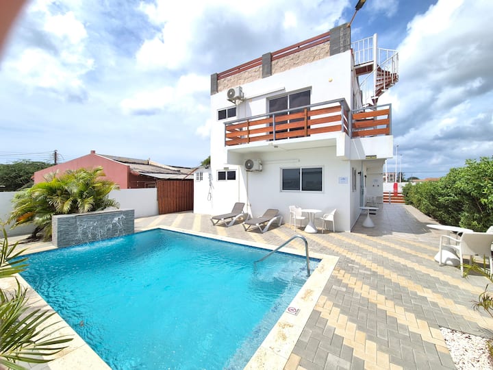 Ocean Breeze Apartments #1 - Aruba