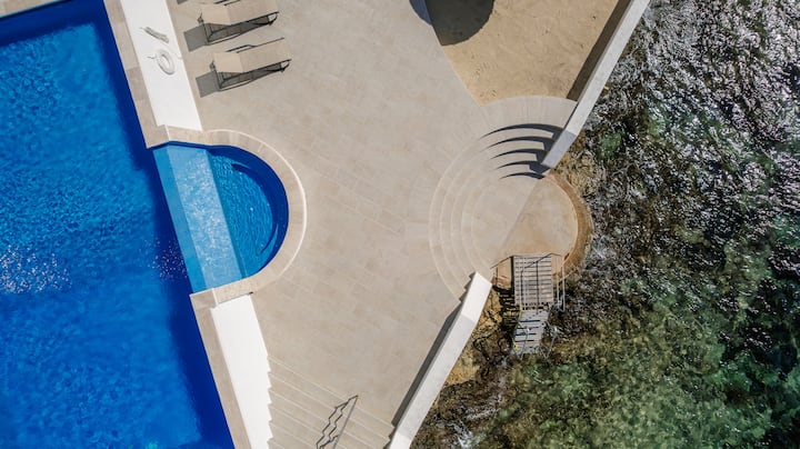 Cozy 2br Apartment W/ocean Access & Snorkel Spot - Cozumel