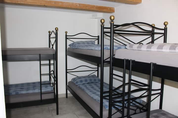 Schlafsaal Single Bed - Salzburg
