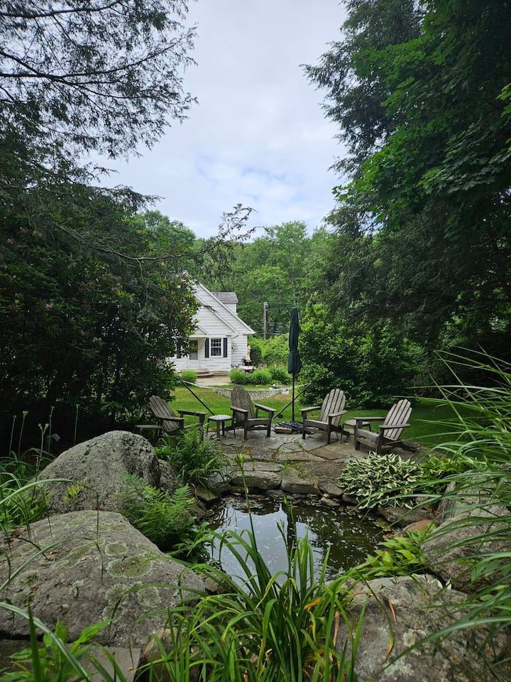 Serenity On The Lake - Brookfield, CT