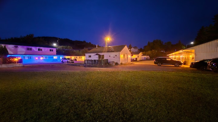 Home Best Home - Minnedosa