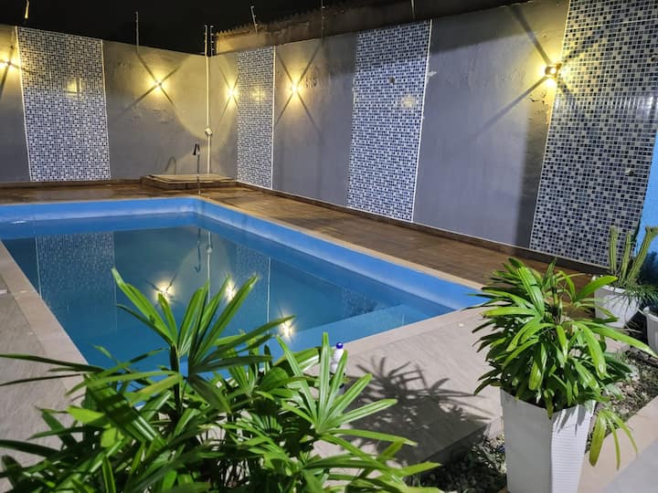 Casa Com Piscina, Fácil Acesso Ao Centro De Cotia - Itapevi