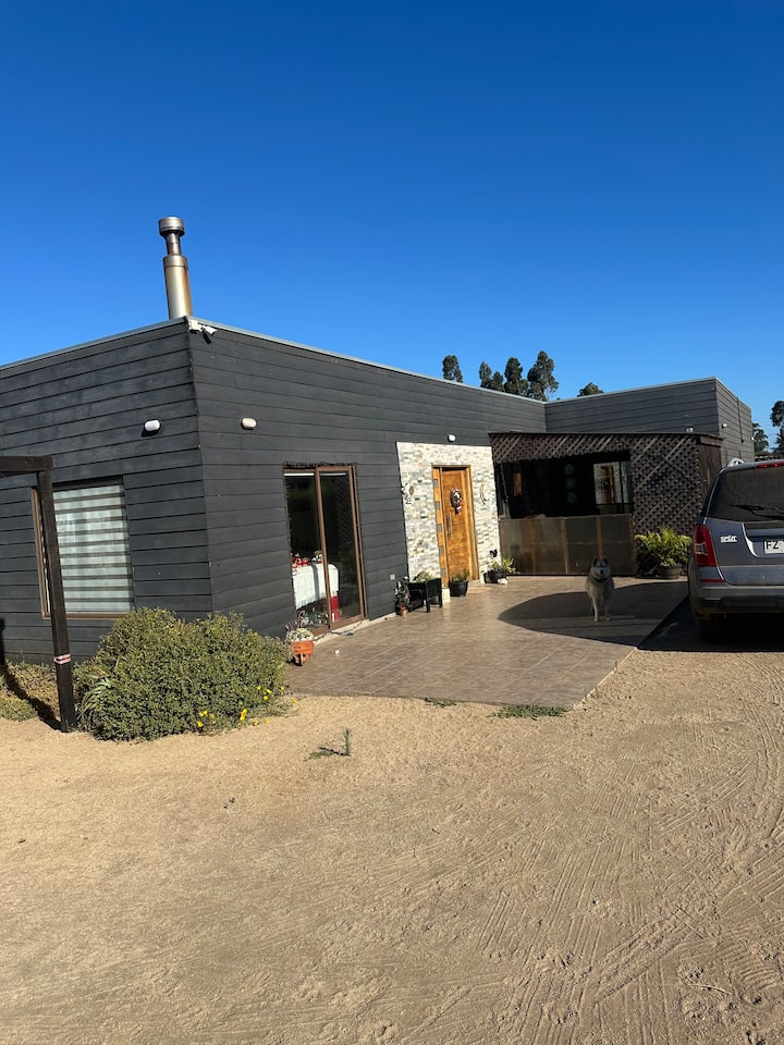 Excelente Casa De Relajo, Segura - Santo Domingo, Chile