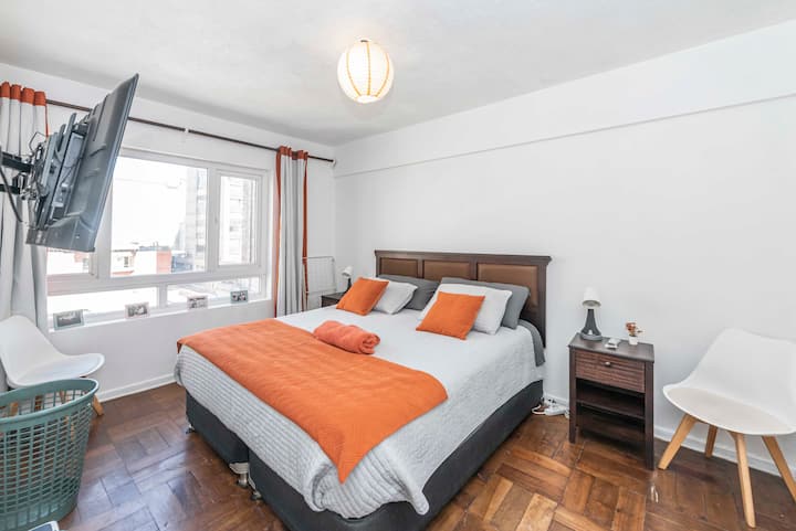 Excelente Ubicación: Centro Histórico, Metro, Wifi - Santiago, Chile