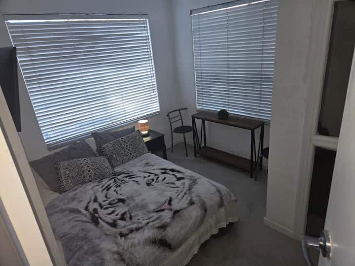 Miami Encountr - Westchester, FL