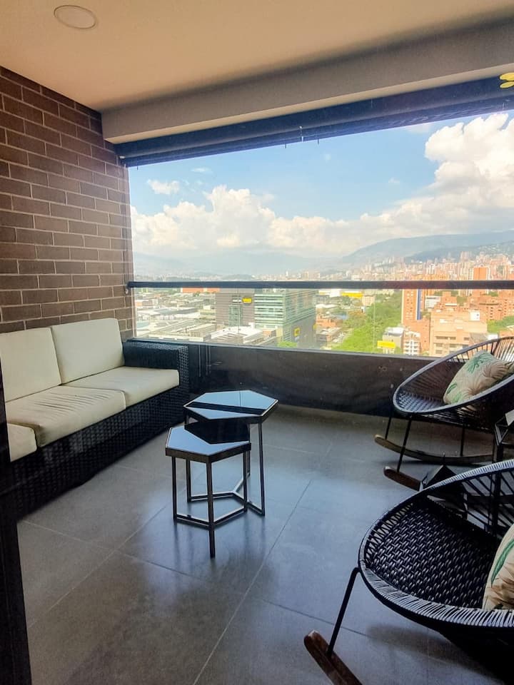 Excelente Ubicacion, Vista, Cerca Provenza, Metro - Envigado