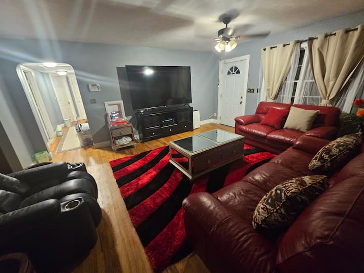 Fun Home Close To Fsu/famu - Tallahassee, FL