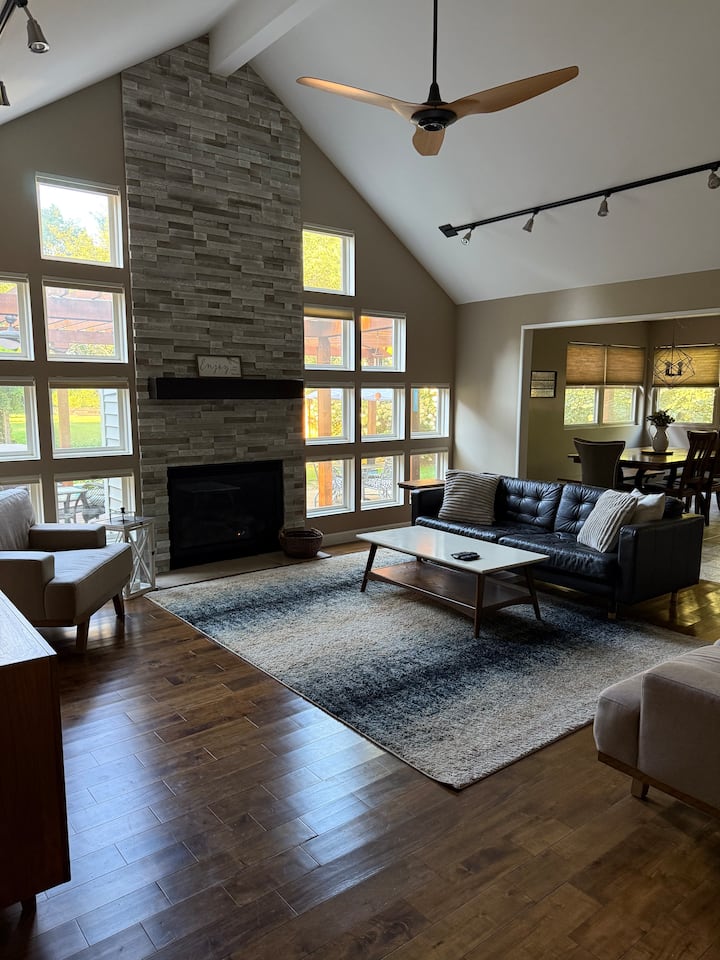 The Peaceful Retreat - Valparaiso, IN