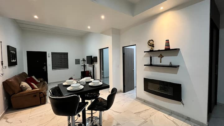 Cómodo Y Céntrico Dpto. (ÁRea Consulado) - El Paso, TX