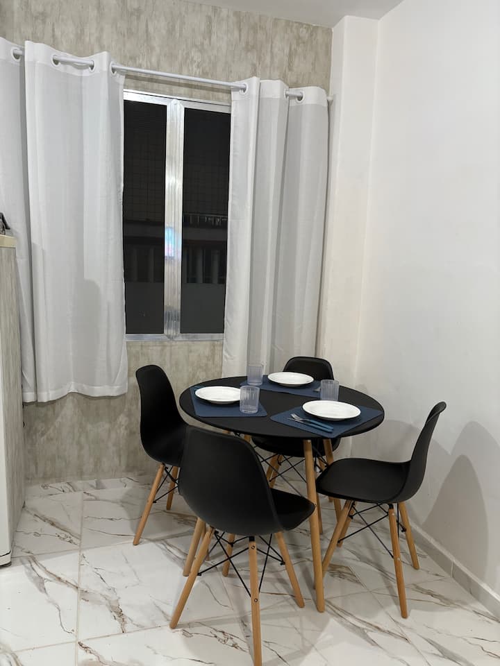 Kitnet A Beira Mar - Praia Grande