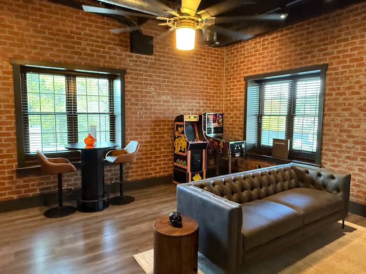 Loft In Historic Downtown - Farmington, MO
