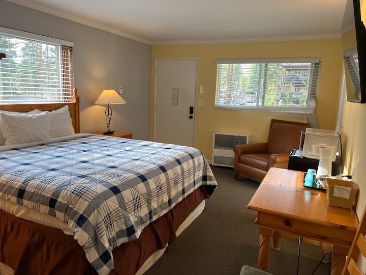 Hotel In South Lake Tahoe - South Lake Tahoe, CA