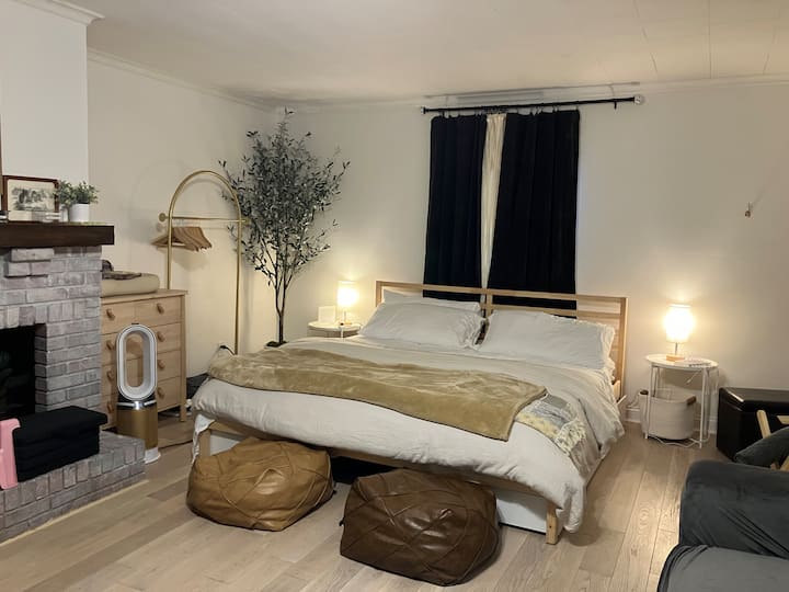 Private Guest En-suite, 5 Min Walk To Ball State - Muncie, IN