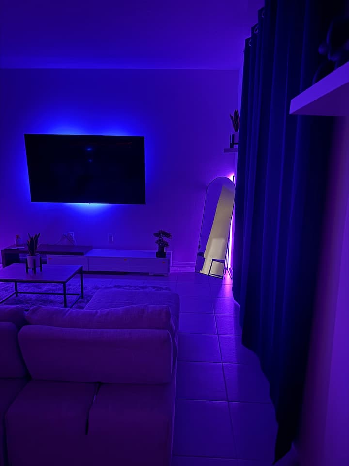 Modernfamily Retreat Near Disney - Haines City, FL