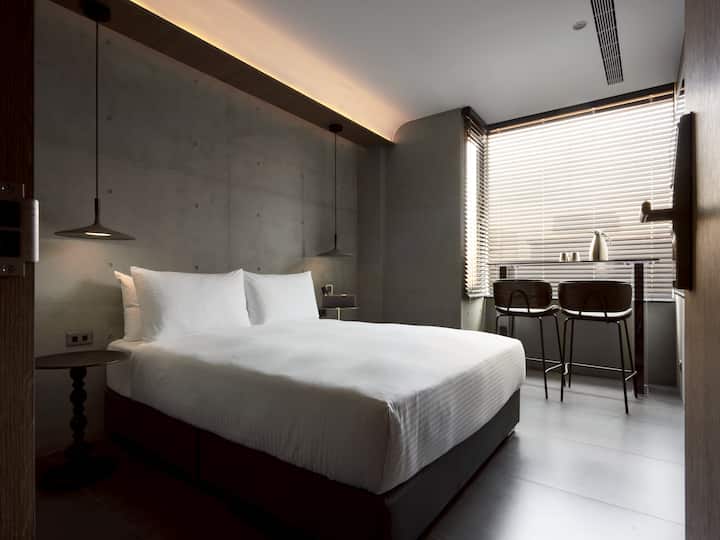 覓嵎旅居 X Bar Miu|娛樂雅房 - Tainan City