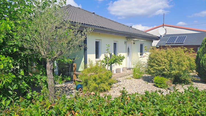 Bungalow Ferienhaus Bei Dresden - Radeburg