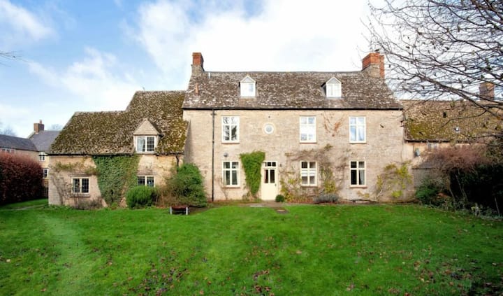 Entire House In Quiet Village - Banbury