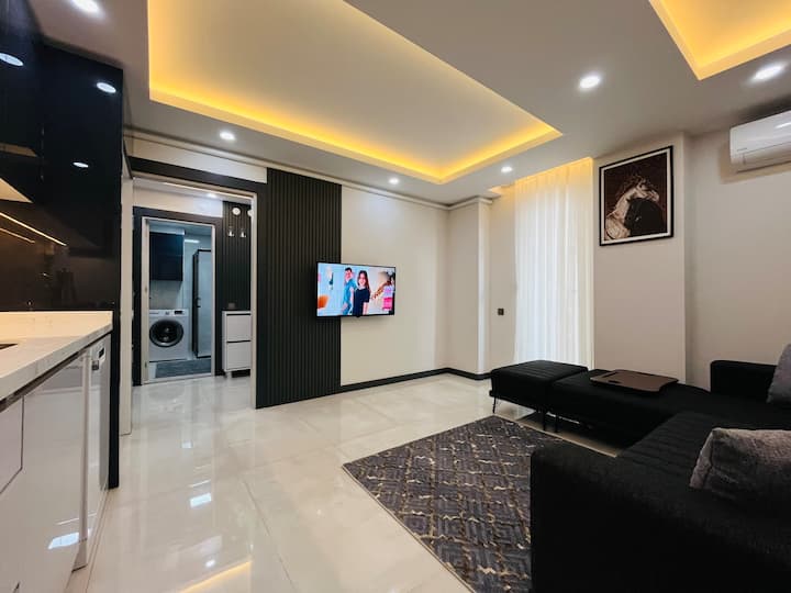 Hızlı İNternetli Ve Asansörlü 16 - Antalya