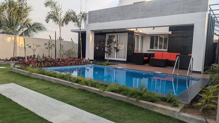 Villa Stay | Hosur, Bangalore, Pool, Garden, Farm - Hosur