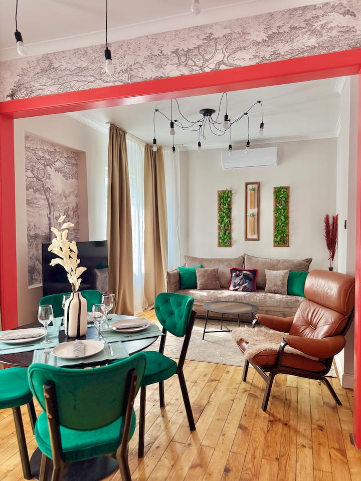 Modern Designer 1bdr Near All Key Sights In Sofia - Sofia