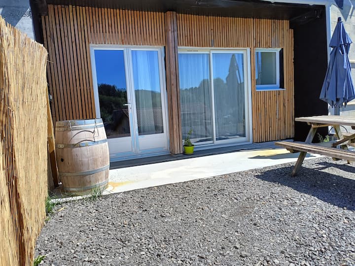 Appartement En Rc Au Bord Du Lac - Saint-Saturnin