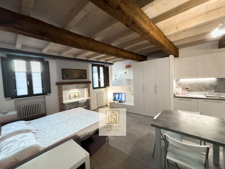 Monolocalemantova 1 | Goldensuitesitaly - Mantua