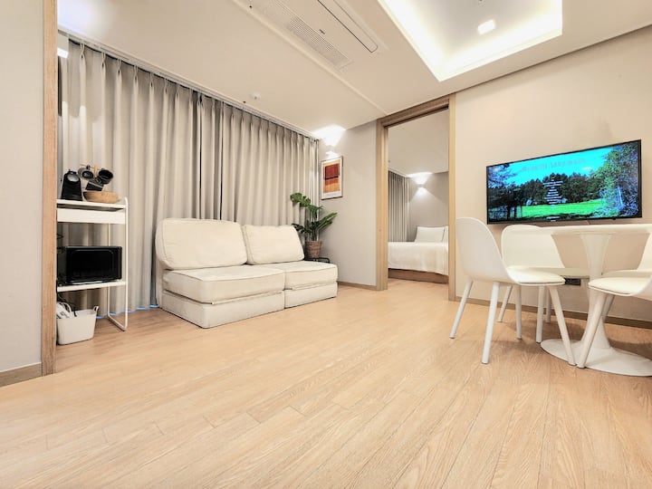 L8[new Open/합법숙소][4beds/핵심번화가/해변5분/지하철역3분/짐보관] - Busan