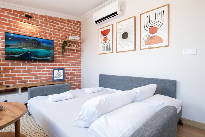 #A7- Moda's Best Spot | Sea View | Renovated - Maltepe