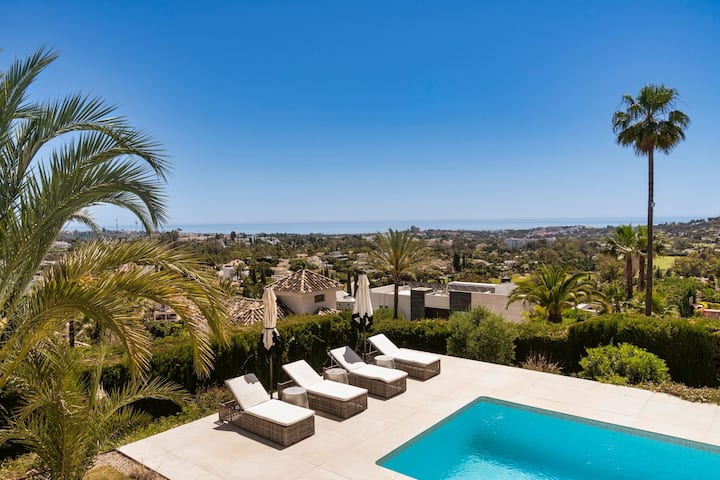 Villa Hill Club - Panoramic Views Over Marbella - Marbella