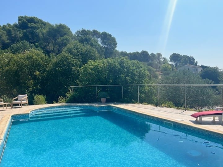 Maison Pleine De Charme Avec Magnifique Piscine - Cotignac