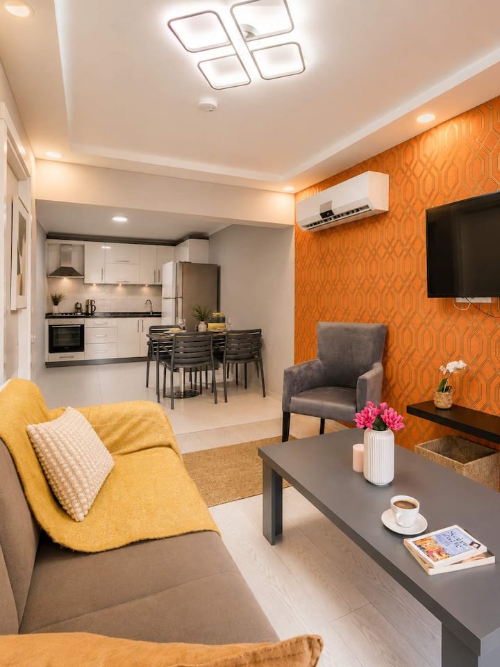Heart Of Old Town | 2br Facing The Gate - Antalya