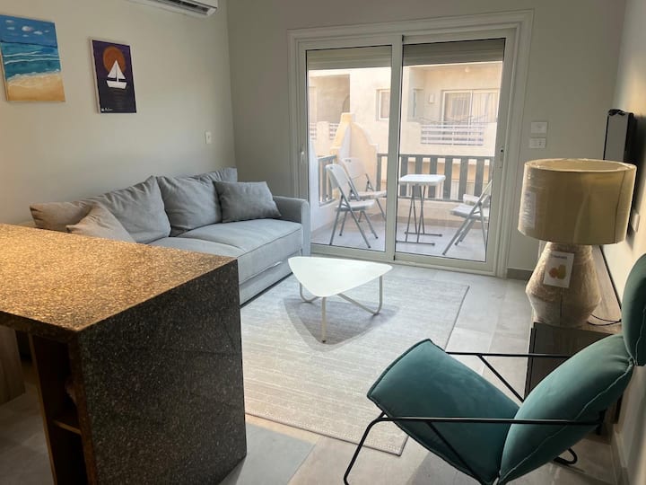 Spacious 2-bedroom Chalet + Roof - Egyiptom