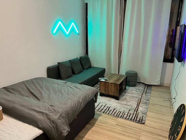 Studio De Luxe - Etterbeek