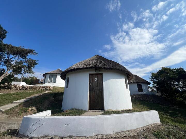 Mdumbi Rondavel # 2 Wild Coast - Coffee Bay