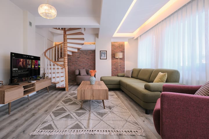 (11) Classy Duplex, Terrace, 3br. - Istanbul