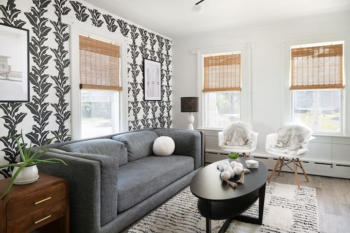 Flat On Platt - Burlington, VT